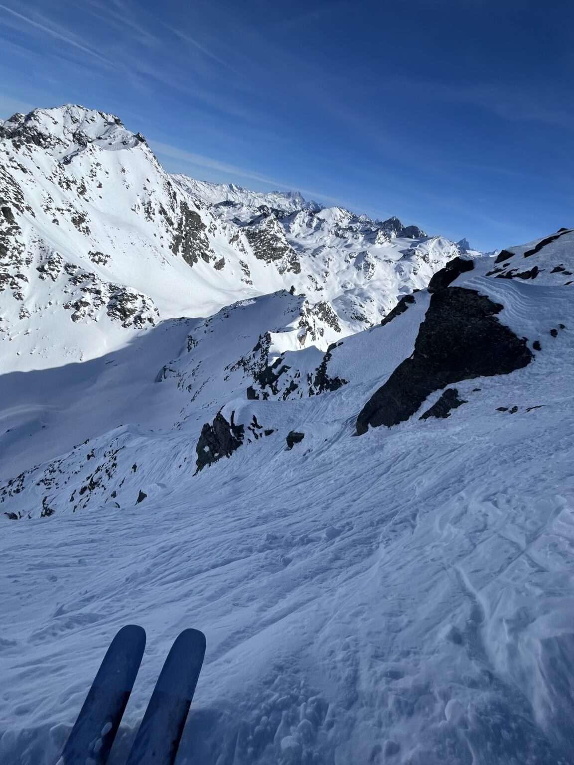 上につくと下が見える - tenrakatsuno