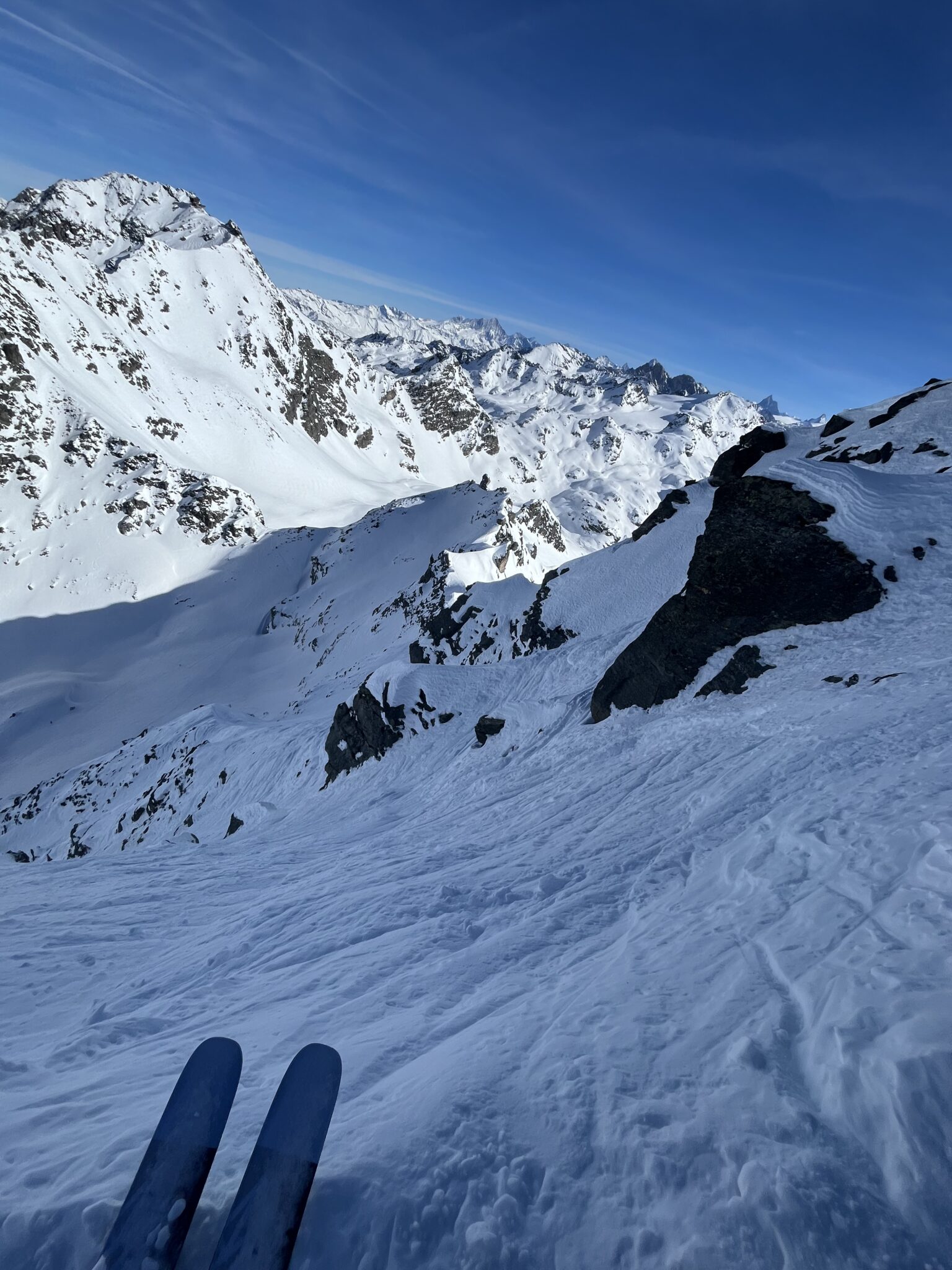 上につくと下が見える - tenrakatsuno